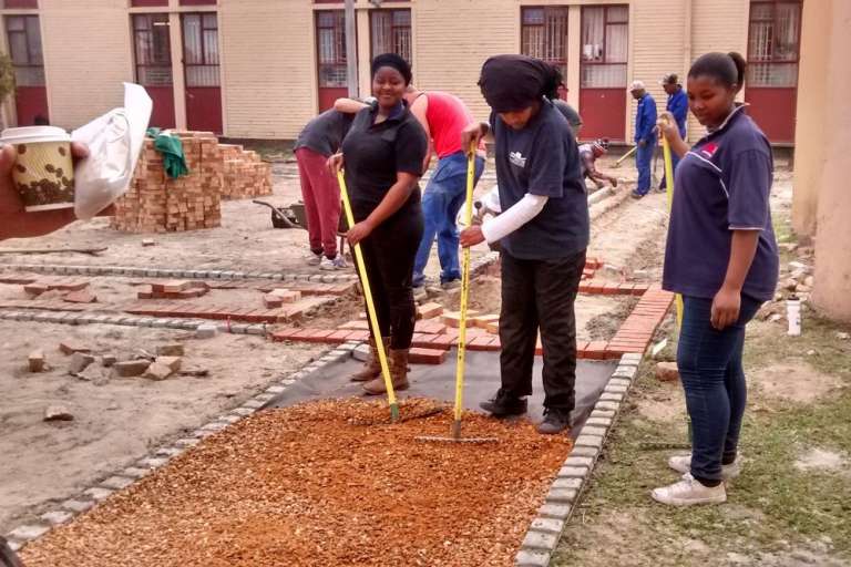 Students benefit from annual CPUT-Corobrik Construction Week