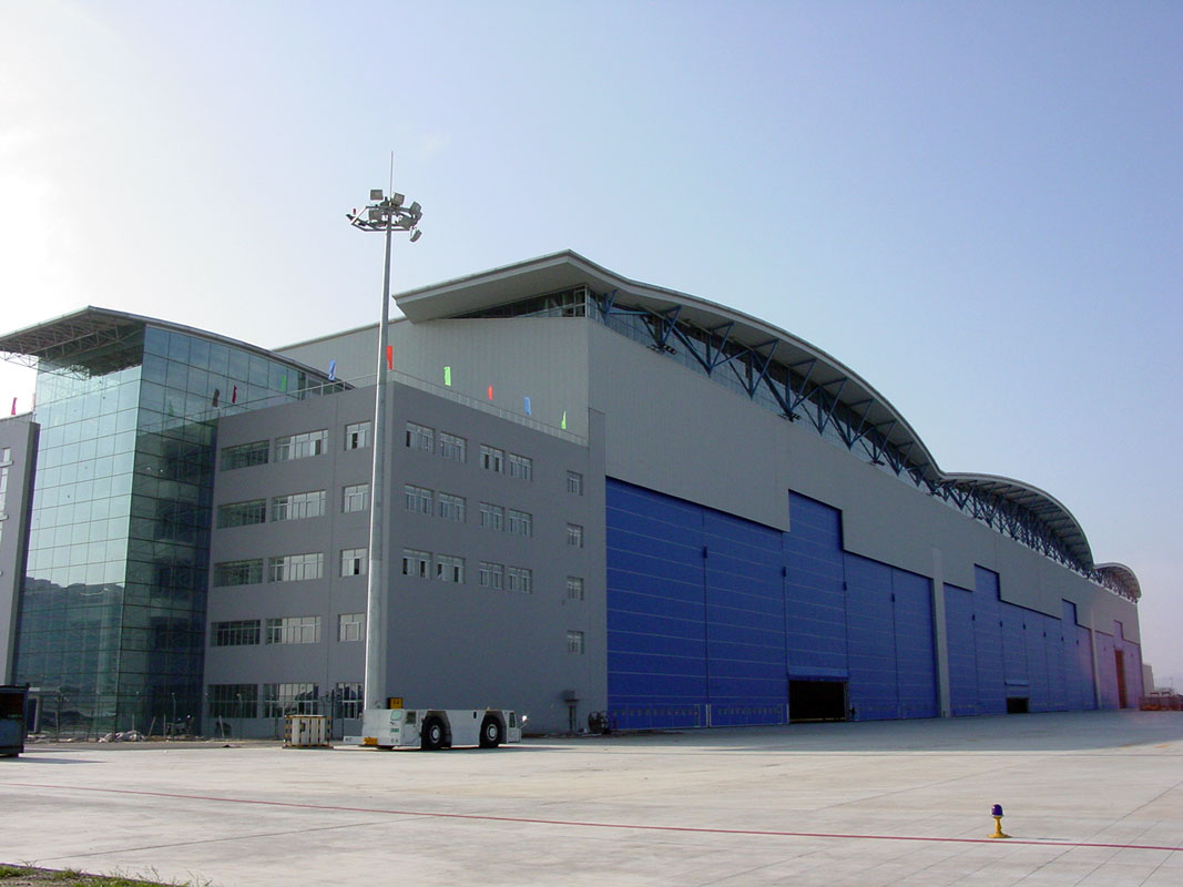 Maxiflex Door Systems Product Page: Megadoor ASSA ABLOY | Specifile