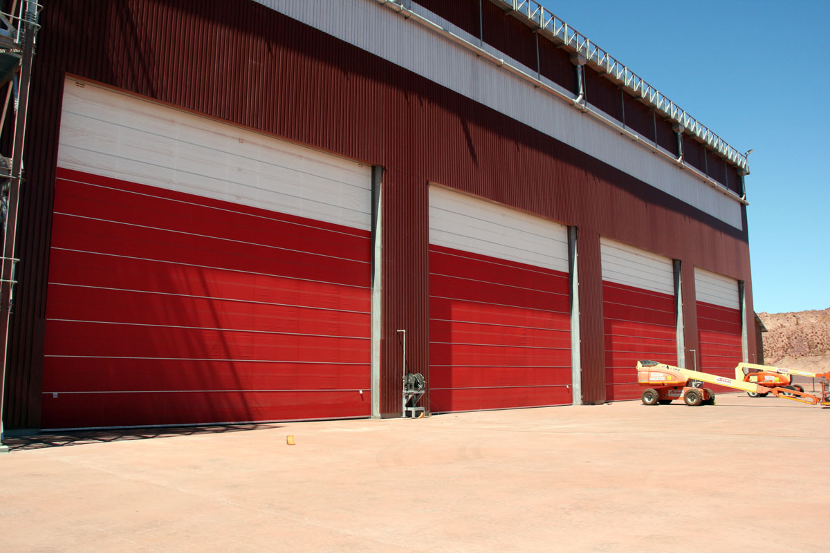 Maxiflex Door Systems Product Page: Megadoor ASSA ABLOY | Specifile