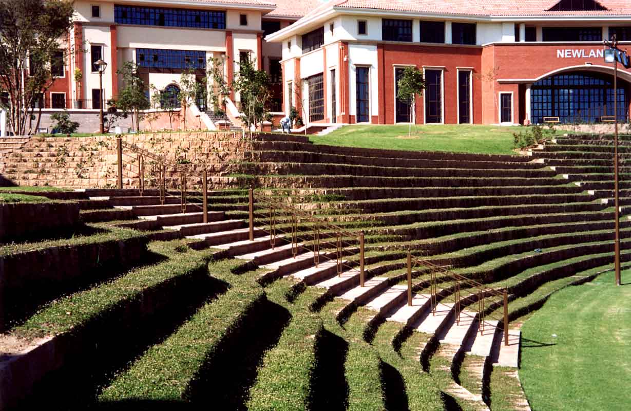 L22 Standard (Smooth) and L22 Rock Face | Specifile