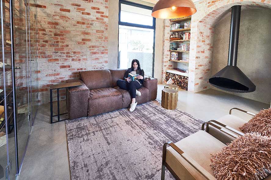 Showcasing a variety of recent projects using Cemcrete products