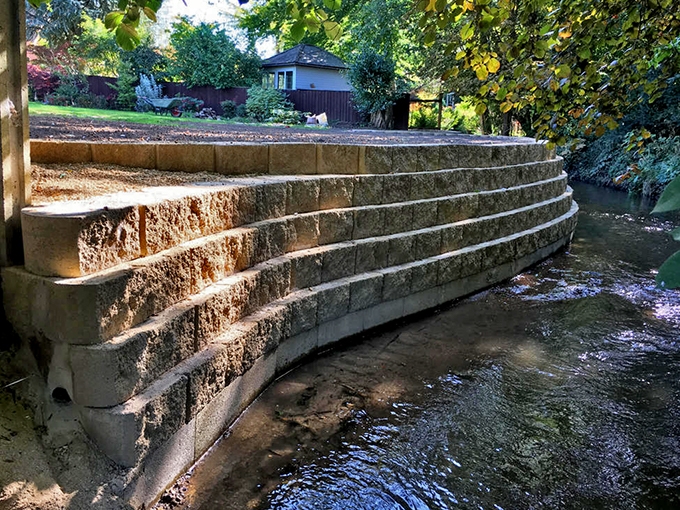 UK retaining wall projects | Terraforce hollowcore blocks and steps